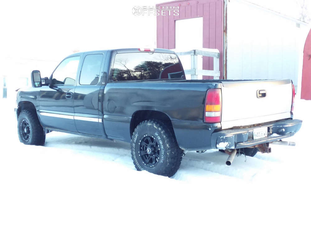 2002 GMC Sierra 1500 with 16x8 0 Raceline Raptor and 285/75R16 Federal ...