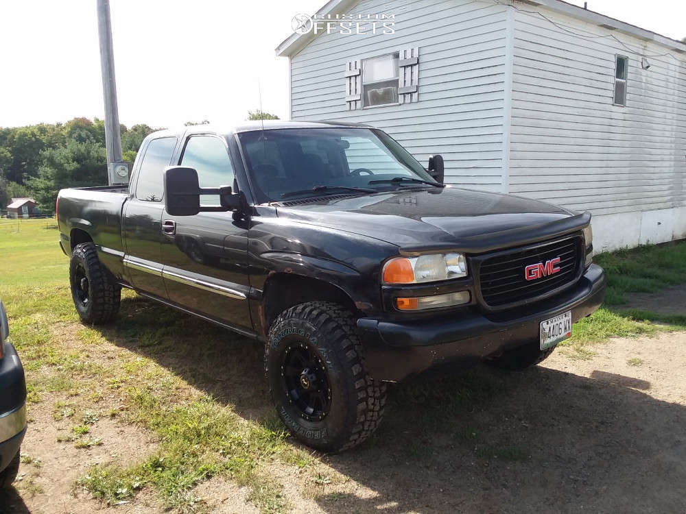 2002 GMC Sierra 1500 with 16x8 0 Raceline Raptor and 285/75R16 Federal ...