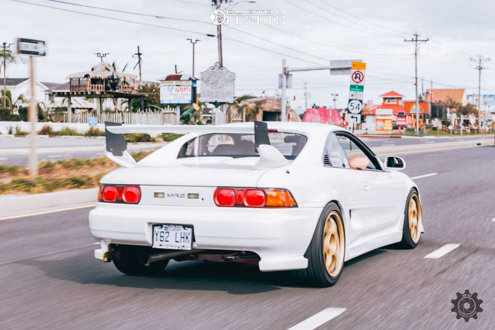1994 Toyota MR2 with 17x8.5 35 Advan RG-1 and 215/40R17 Yokohama S ...