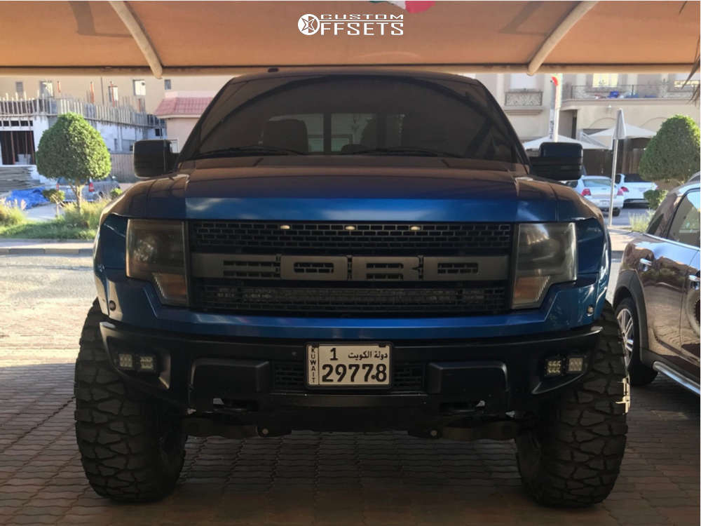 2014 Ford Raptor with 17x8.5 7 Fuel Jm2 and 40/13.5R17 Nitto Mud ...