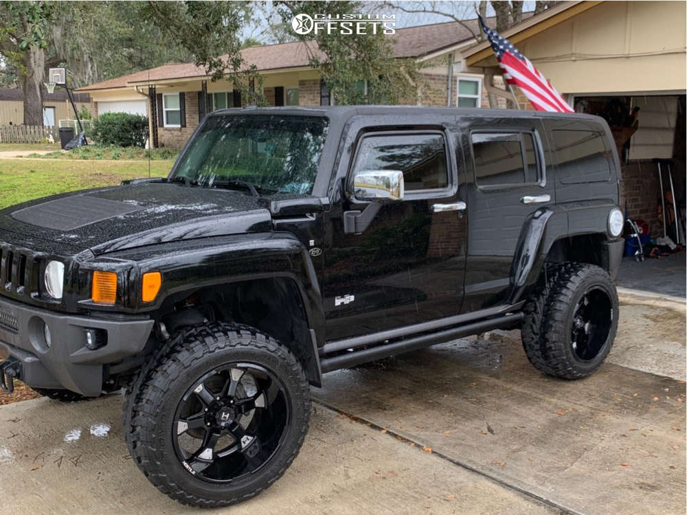 2007 HUMMER H3 with 20x12 -44 Hostile Knuckles and 33/12.5R20 Toyo ...