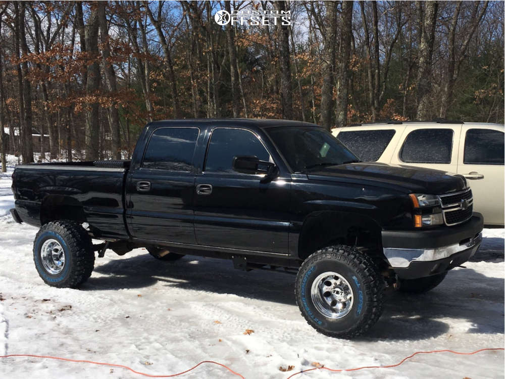 2007 Chevrolet Silverado 2500 HD Classic with 16x12 -50 Mickey Thompson ...