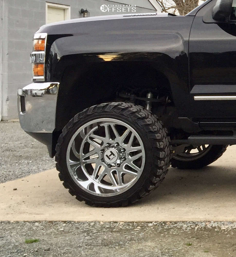 2016 Chevrolet Silverado 2500 HD with 22x12 -44 Hostile Sprocket and 33/12.5R22 Gladiator Xcomp ...