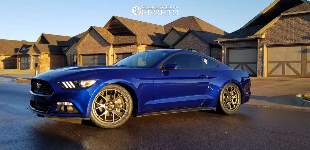 2016 Ford Mustang with 19x8.5 45 Konig Ampliform and 245/45R19 Nitto ...