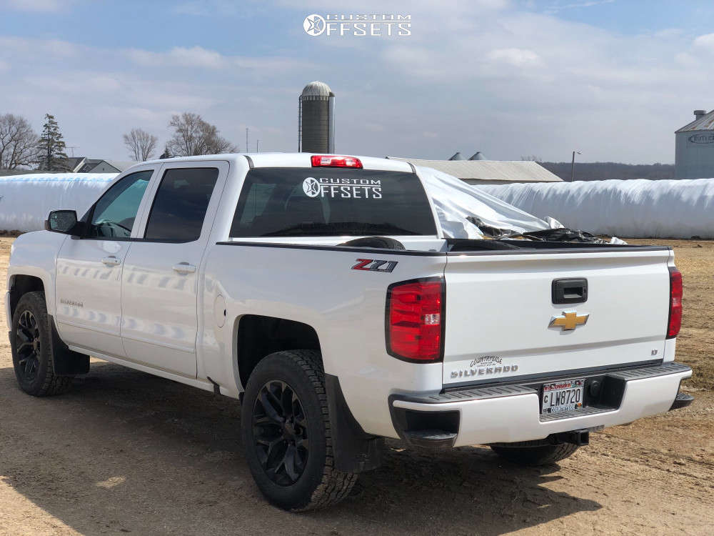 2018 Chevrolet Silverado 1500 with 20x9 24 OE Performance 176 and 275 ...