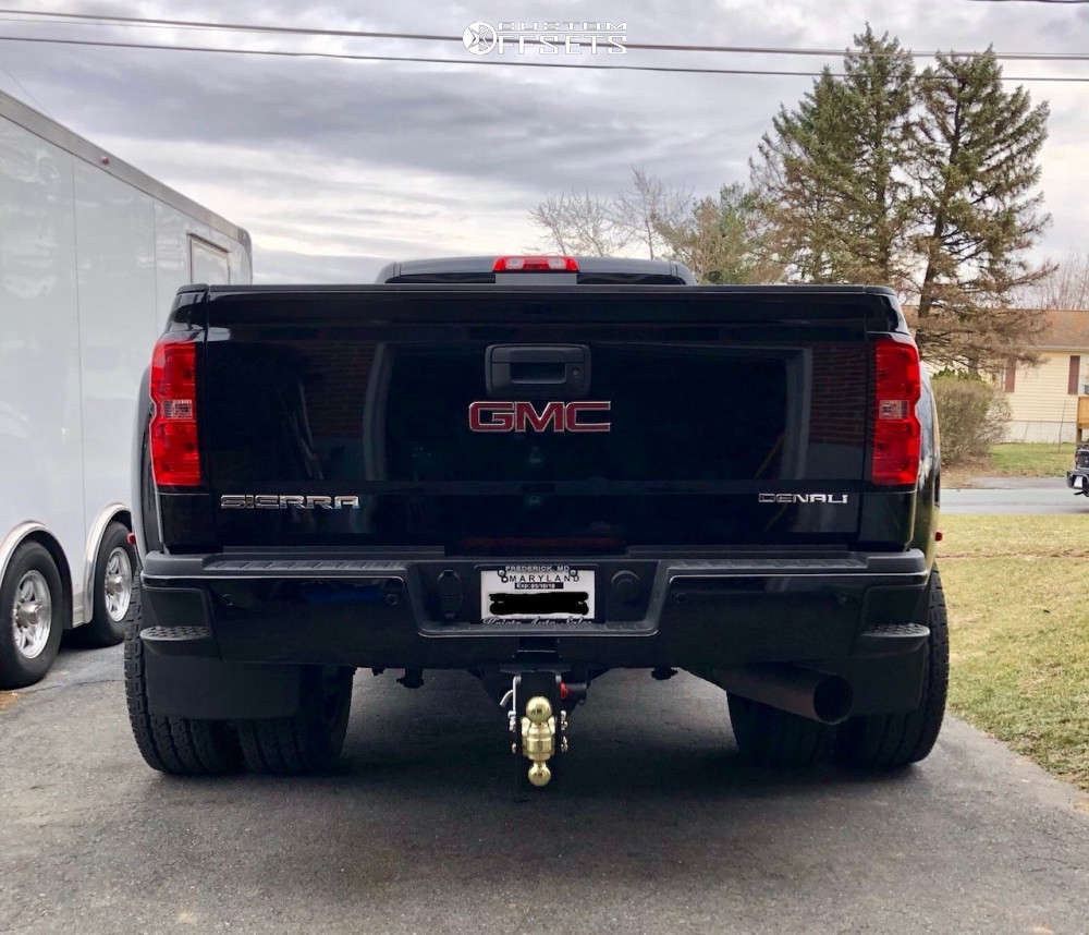 2017 GMC Sierra 3500 HD with 20x8.25 -198 XD Xd843 and 275/60R20 Nitto ...