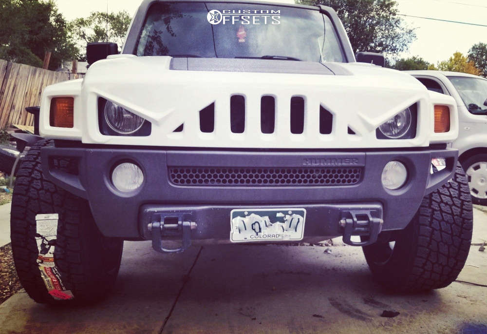 2006 Hummer H3 with 22x14 -76 Dropstars 652bm and 325/50R22 Nitto Terra ...