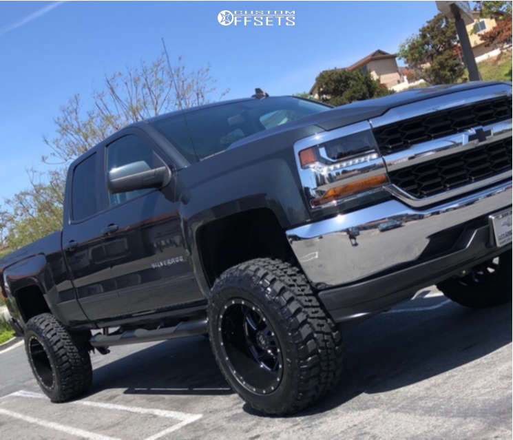 2017 Chevrolet Silverado 1500 with 20x12 -44 RBP 65r and 35/12.5R20 ...