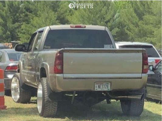 2003 Chevrolet Silverado 2500 HD with 24x12 -40 American Force Trax Ss ...