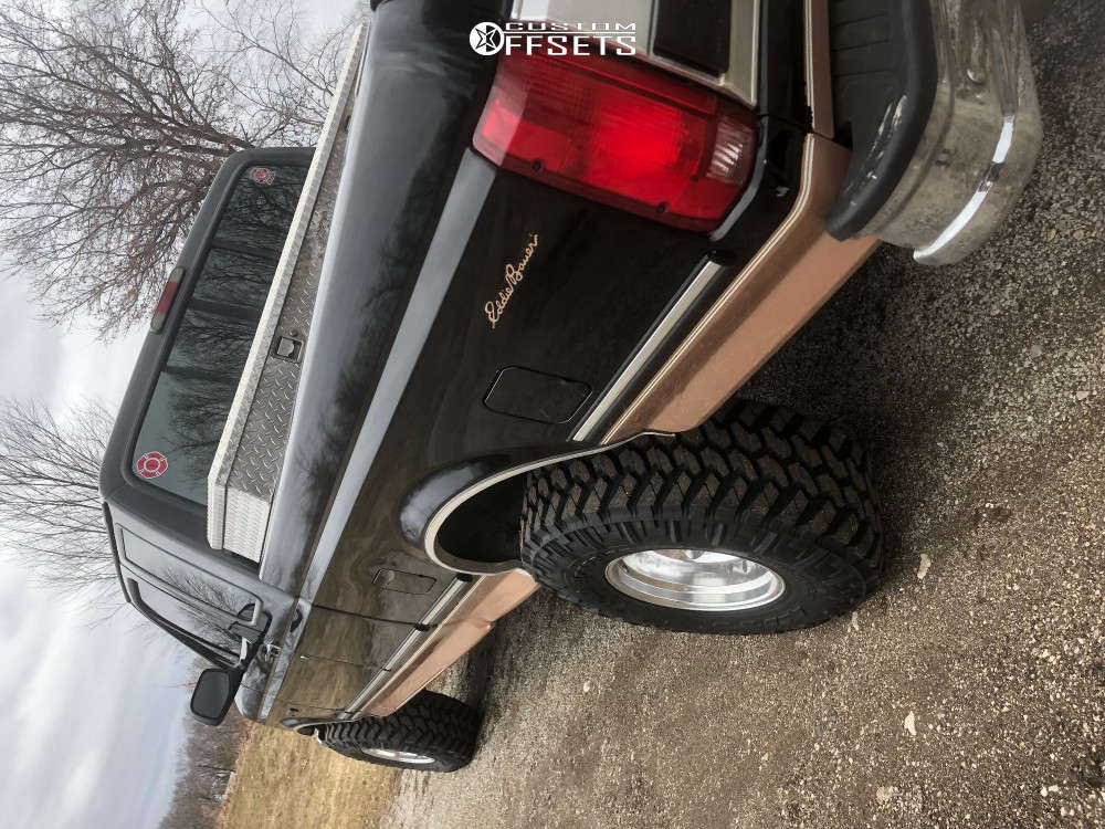 1995 Ford F-150 with 15x10 -47 Pro Comp 69 and 33/12.5R15 Nitto Trail ...