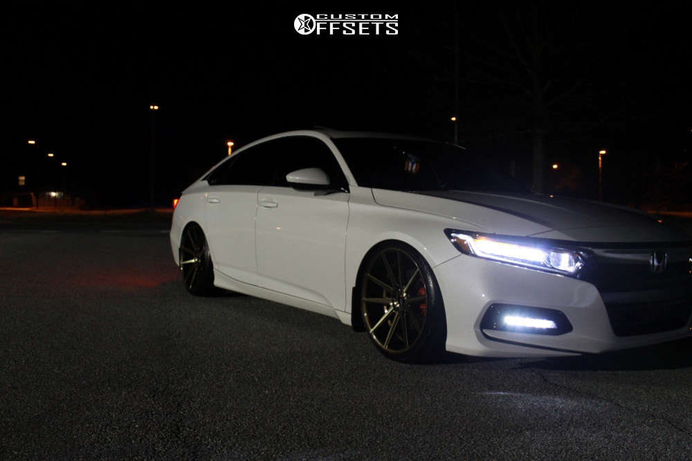 2018 Honda Accord with 20x10 40 F1R F27 and 245/35R20 Toyo Tires ...