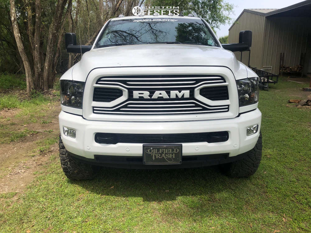 2018 Ram 2500 with 20x10 -18 Rough Country Series 94 and 35/12.5R20 ...