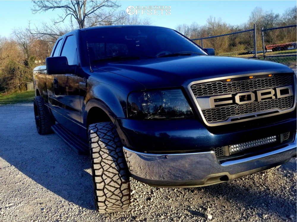 2004 Ford F-150 with 20x10 -19 Hostile Sprocket and 295/55R20 Nitto ...