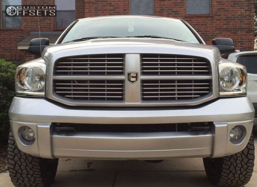 2006 Dodge Ram 2500 with 20x10 -18 Fuel Flow and 305/50R20 Cooper Zeon ...