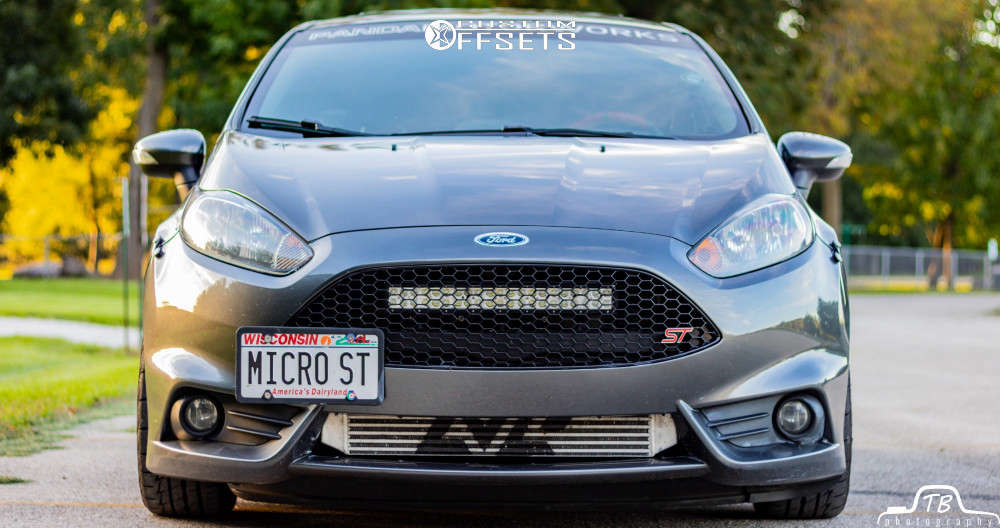 2016 Ford Fiesta Wheel Offset Tucked Lowering Springs | 650361 | Custom ...