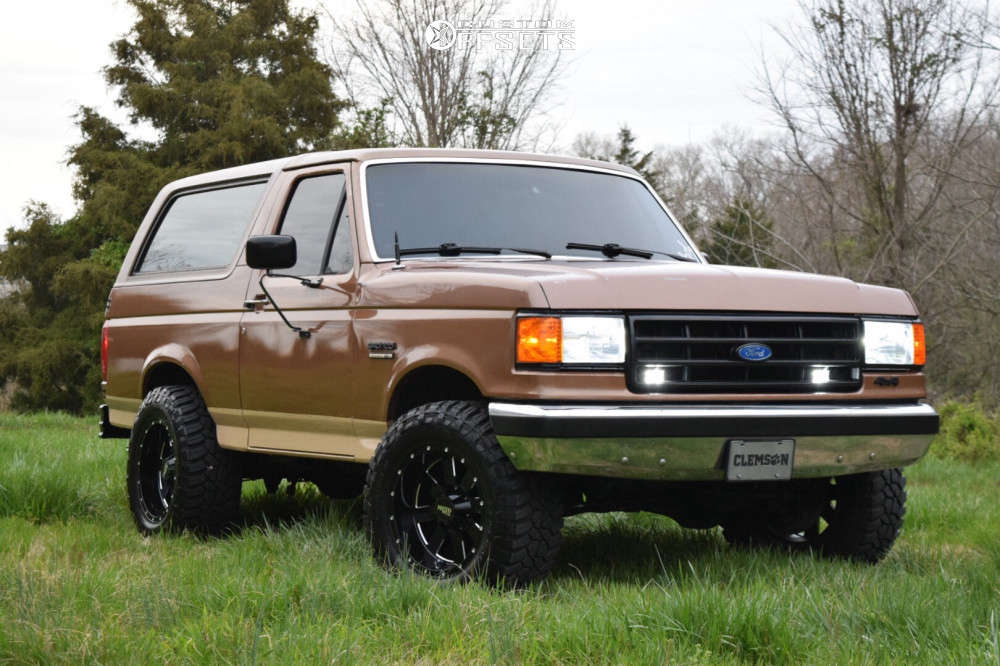 1990 Ford Bronco With Rockstar Rims 1990 Ford Bronco Wheels & Rims