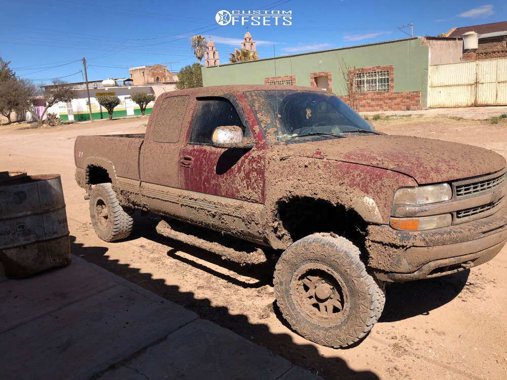 2001 Chevrolet Silverado 1500 with 17x9 -8 Alloy Ion 133 and 33/12.5R17 ...