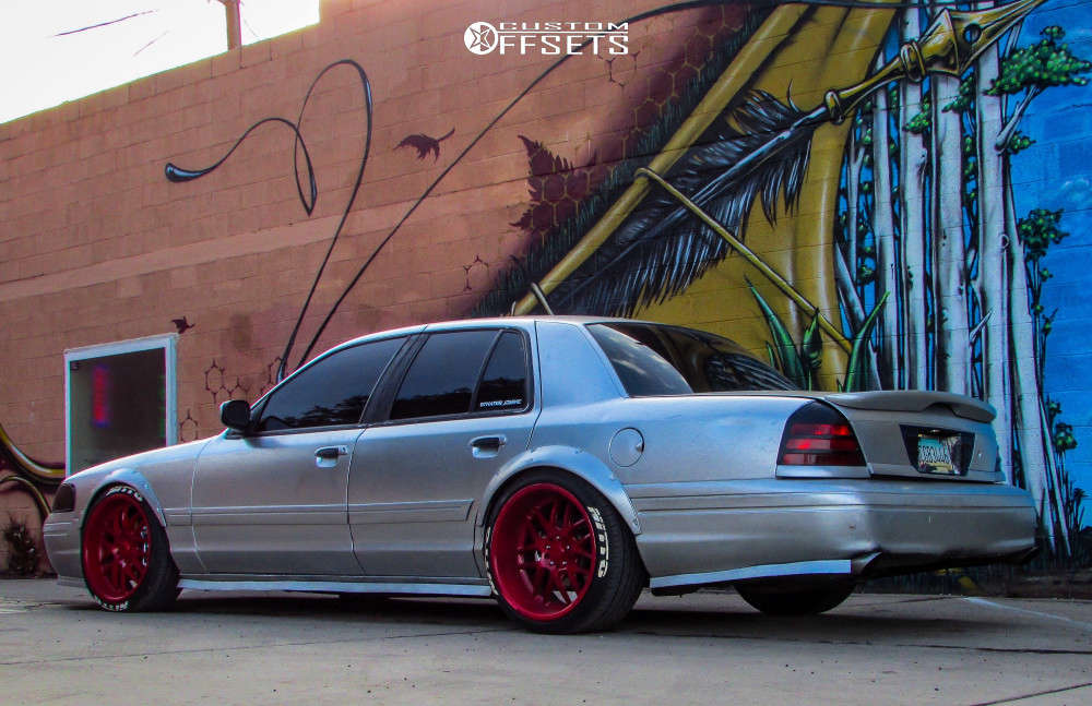 2008 Ford Crown Victoria with 20x9 13 XXR 526 and 245/35R20 Nitto Nt555 ...