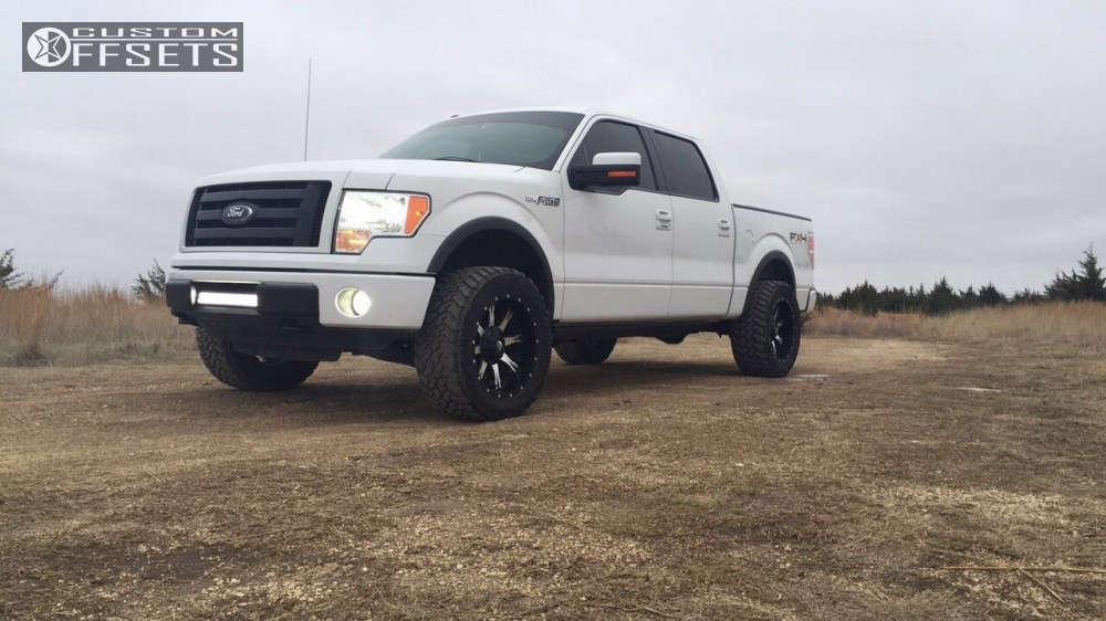 2010 Ford F-150 with 20x10 -24 Fuel Nutz and 305/55R20 Nitto Trail ...