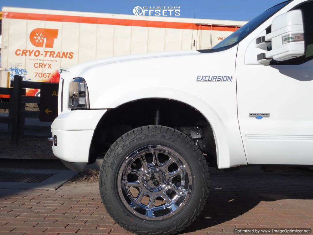 2005 Ford Excursion with 20x12 -44 XD Xd828 and 305/55R20 Falken ...