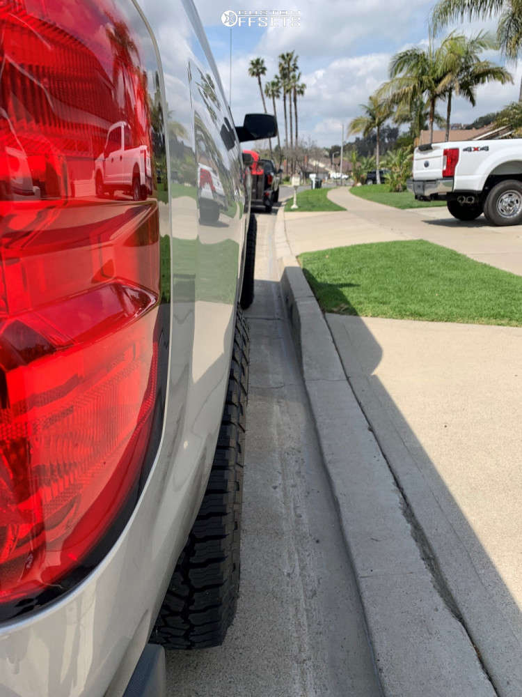 2014 Chevrolet Silverado 1500 with 17x8.5 0 Method Nv and 315/70R17 ...