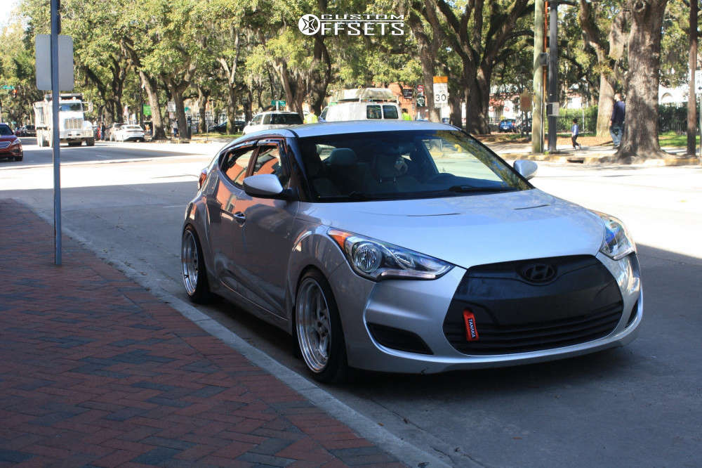 2012 Hyundai Veloster with 18x9.5 35 ESR Sr02 and 225/40R18 Federal ...