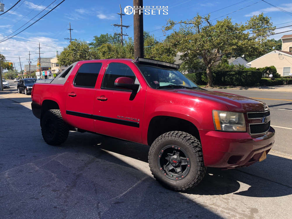 2007 Chevy Avalanche Lifted