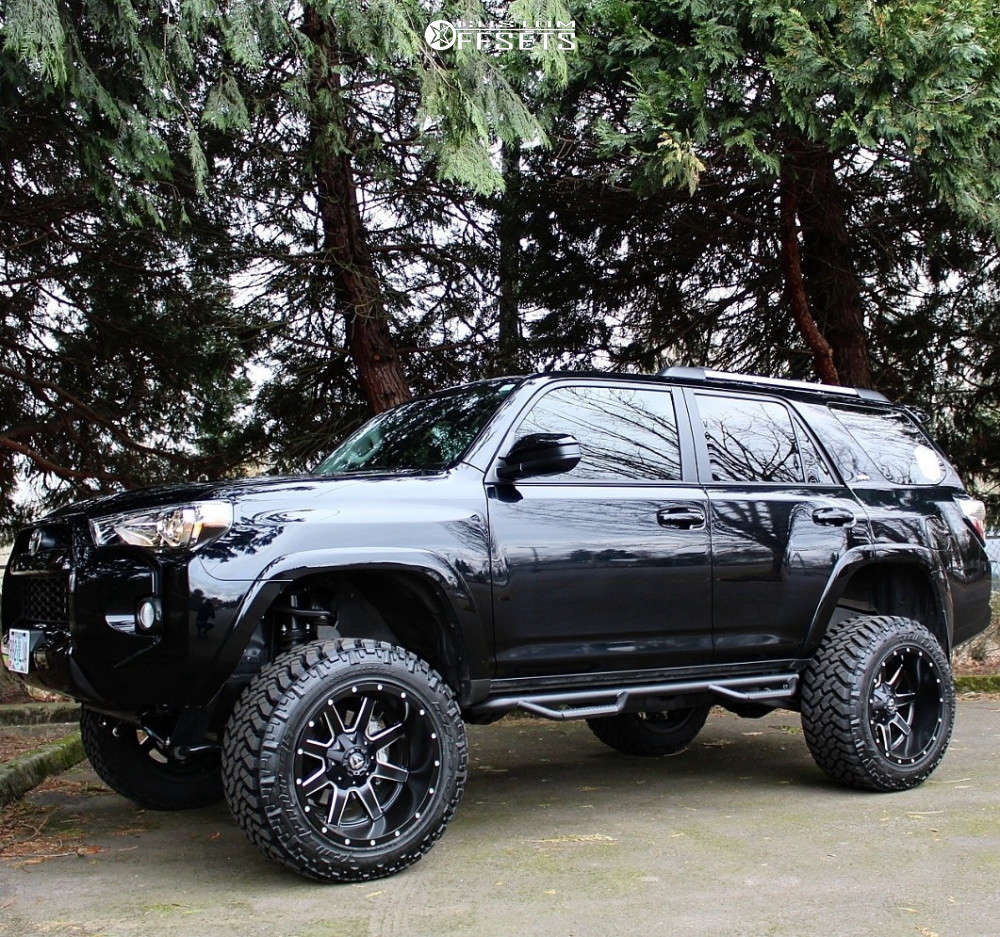 2019 Toyota 4Runner with 20x12 -44 Fuel Maverick D538 and 33/12.5R20 ...