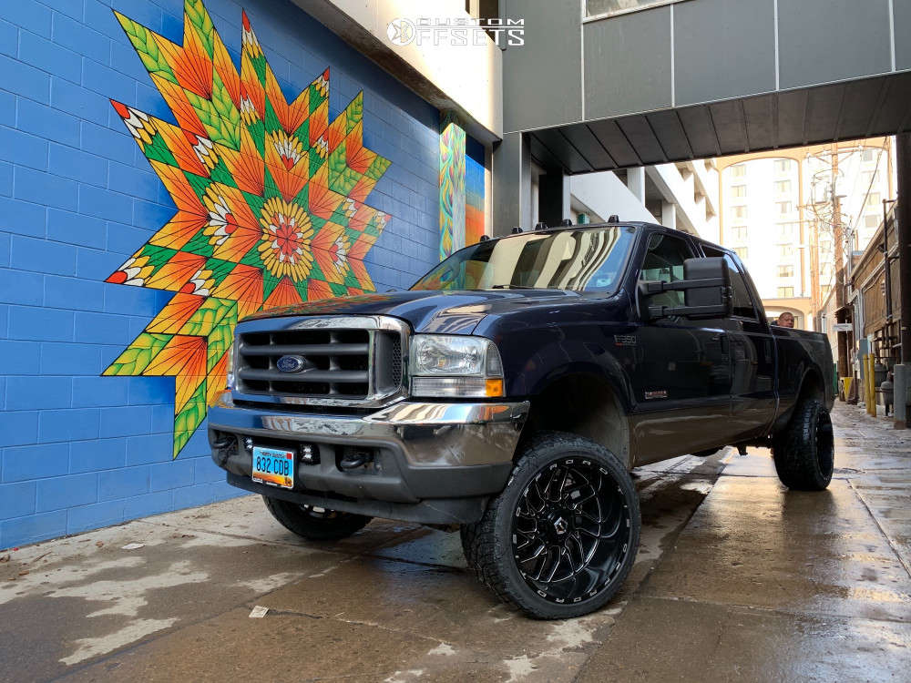 2004 Ford F-350 Super Duty with 22x12 -44 TIS 544BM and 33/12.5R22 ...