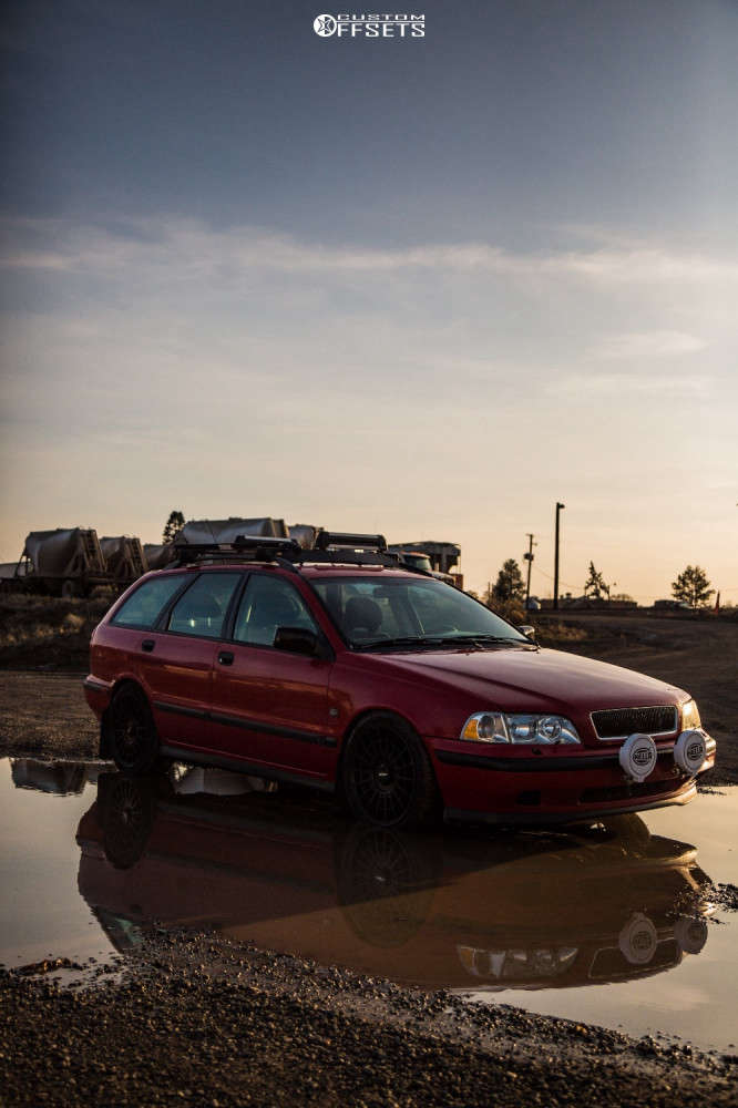 2000 Volvo V40 with 17x8 40 Rotiform Las-r and 225/45R17 Hankook Ventus ...