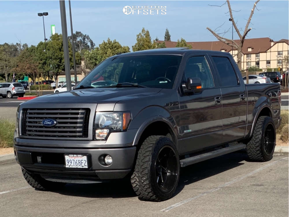 2012 Ford F-150 with 22x12 -44 Gear Off-Road Hacksaw and 33/12.5R22 ...