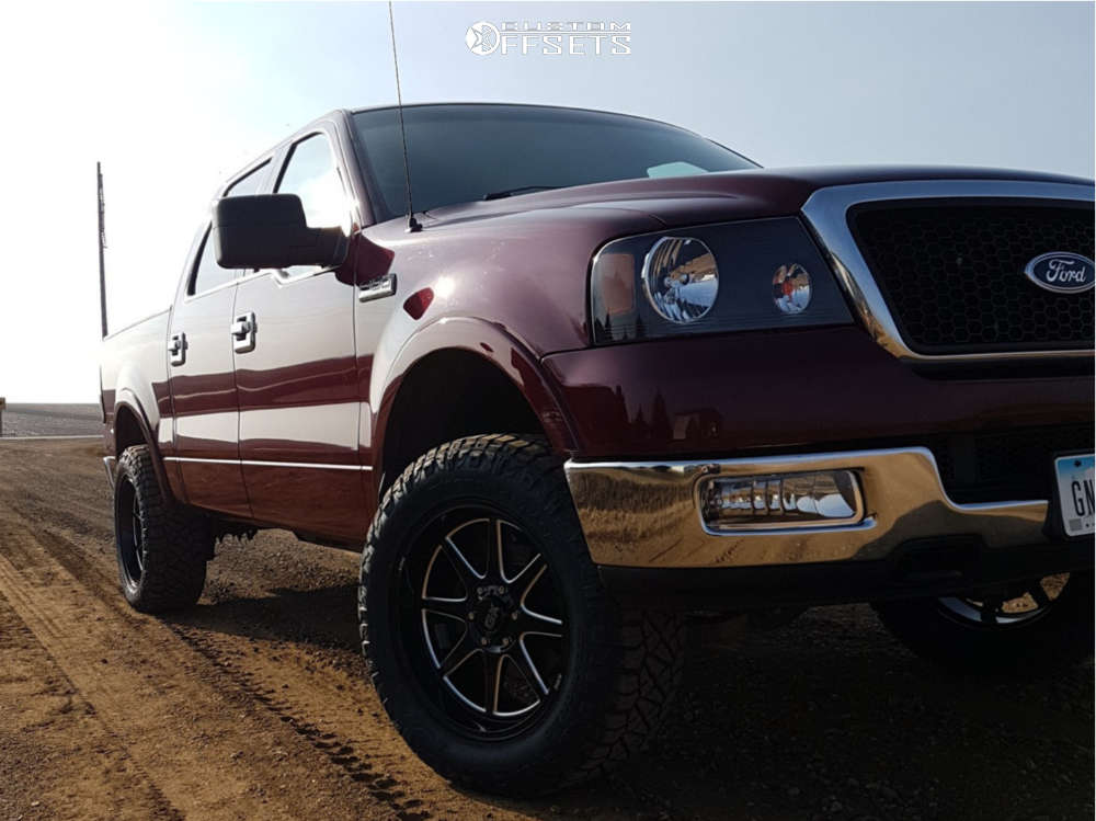 2004 Ford F-150 with 20x9 0 XD Xd844 and 33/12.5R20 Nitto Ridge ...