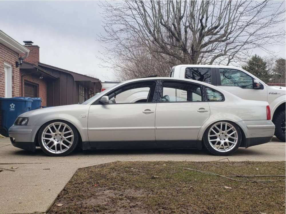 2001 Volkswagen Passat with 18x8 40 Vision Cross and 205/40R18 Nankang ...
