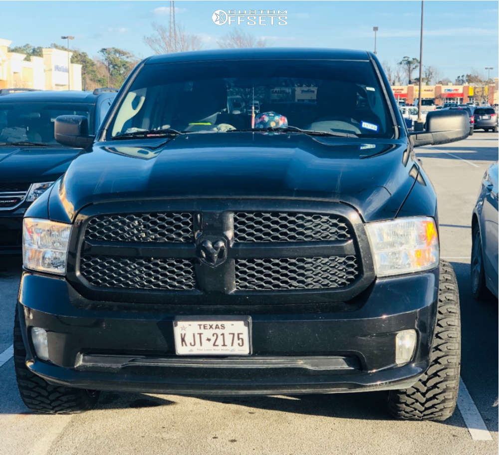 2013 Ram 1500 with 24x12 -44 Xtreme Mudder Xm-319 and 33/12.5R24 ...