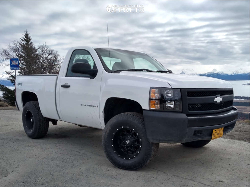2008 Chevrolet Silverado 1500 with 17x9 -12 Dropstars 645b and 285 ...