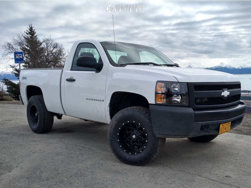 2008 Chevrolet Silverado 1500 with 17x9 -12 Dropstars 645b and 285 ...