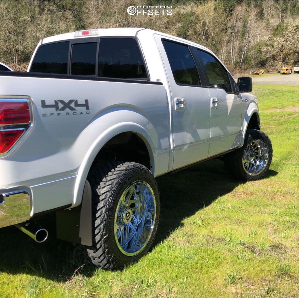 2011 Ford F-150 with 22x12 -44 TIS 544V and 35/12.5R22 Fuel Mud Gripper ...