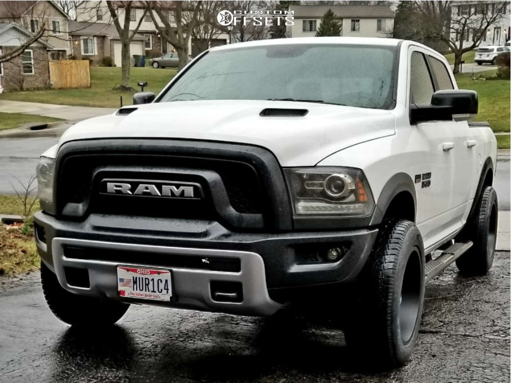 2017 Ram 1500 with 20x10 -25 Ultra Menace and 275/60R20 Atturo Trail ...