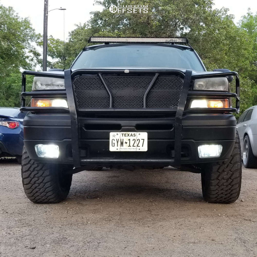 2005 Chevrolet Avalanche 1500 with 20x12 -44 Brute Reaper and 33/12 ...