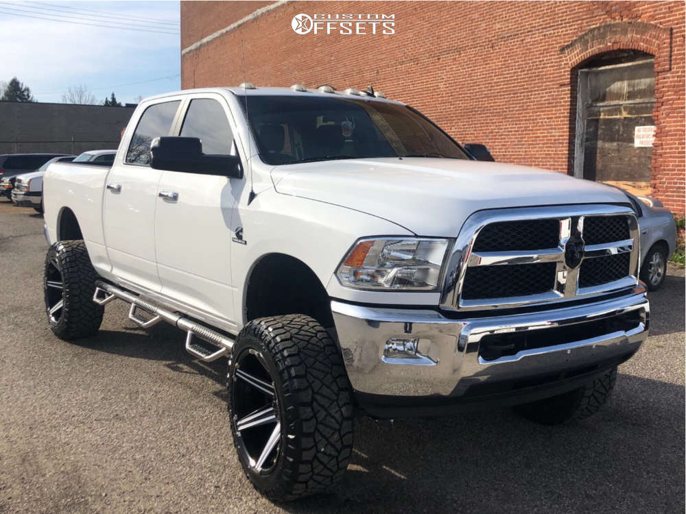 2014 Ram 2500 with 22x12 -45 Tuff T12 and 35/12.5R22 Nitto Ridge ...