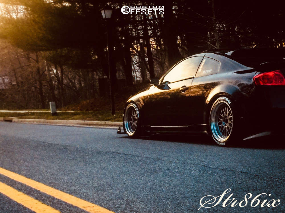 2004 INFINITI G35 with 19x10.5 22 Varrstoen Es1 and 255/35R19 ...