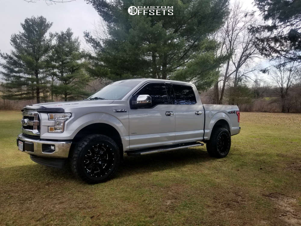 2017 Ford F-150 with 20x10 -25 Ultra Hunter and 285/55R20 Dick Cepek ...