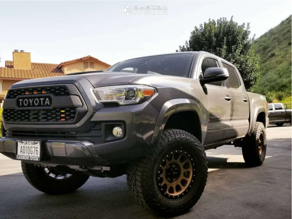 2019 Toyota Tacoma with 17x8.5 0 Method Nv and 285/70R17 Falken ...