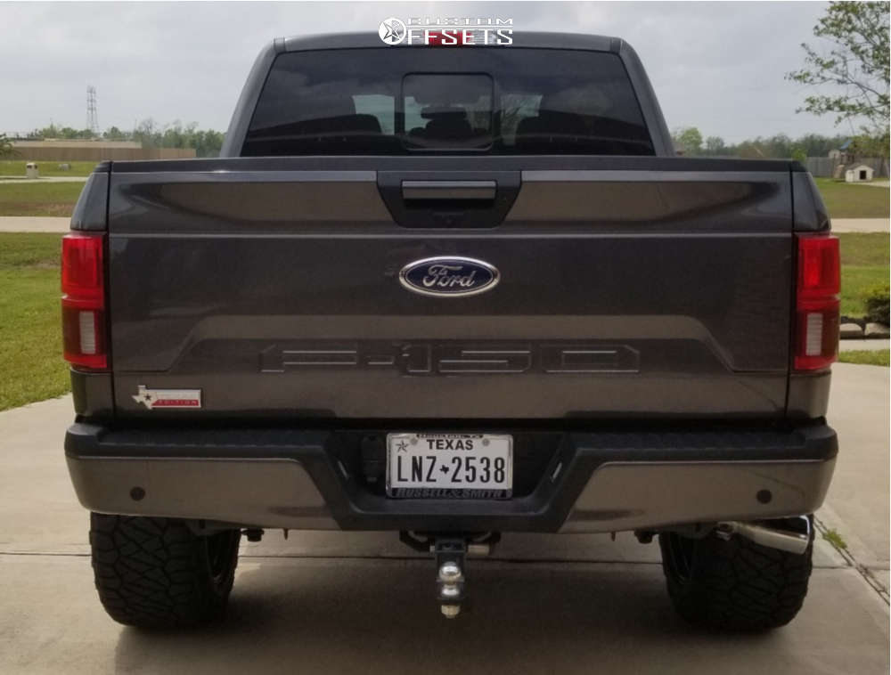 2018 Ford F-150 with 22x12 -44 Fuel Rampage and 325/50R22 Nitto Ridge ...