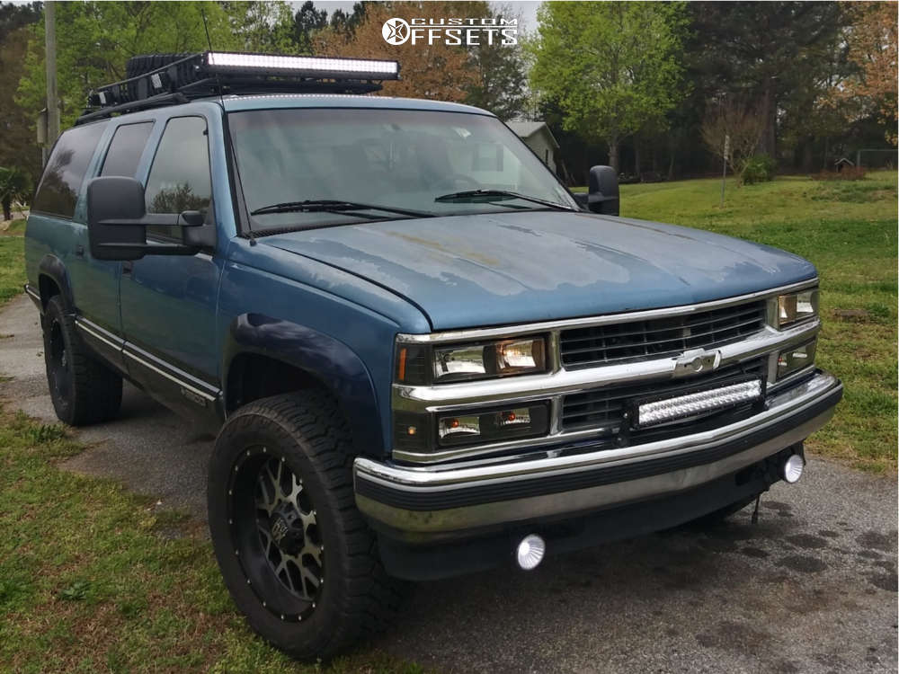1996 Chevrolet K2500 Suburban with 20x9 0 XD Xd820 and 285/55R20 Toyo ...