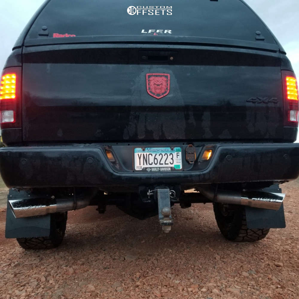 2017 Ram 3500 with 20x10 -18 Fuel Hardline and 305/55R20 Nitto Ridge ...