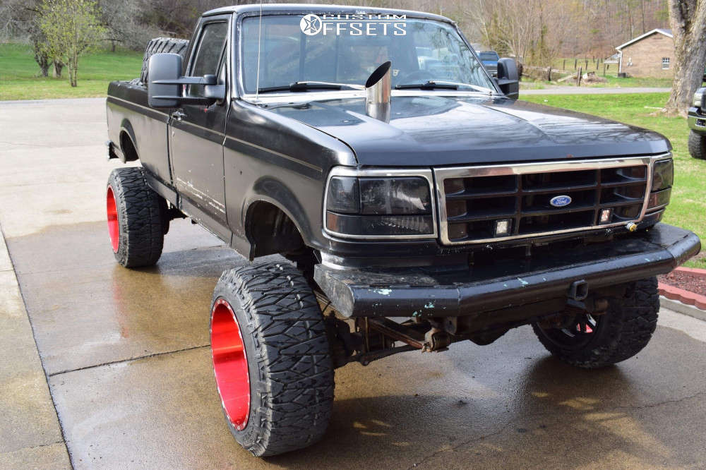 1997 Ford F-350 with 22x14 -76 TIS 544RM and 35/12.5R22 Black Bear ...