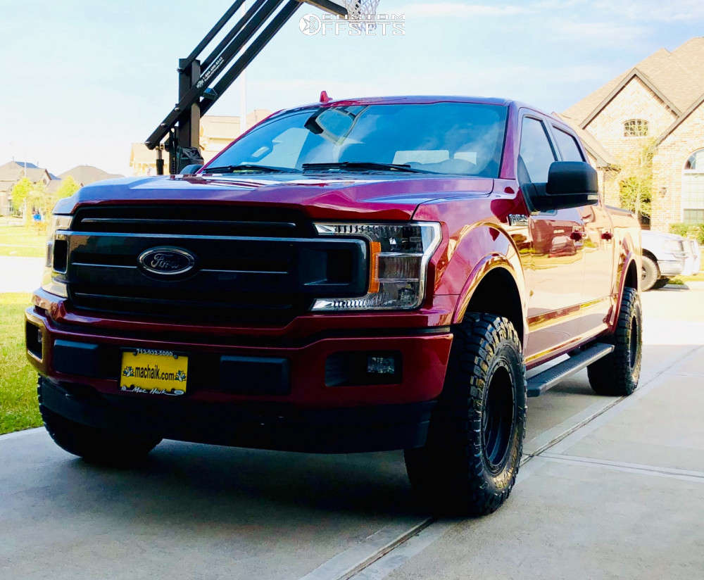 2018 Ford F-150 with 17x9 -12 XD Xd135 and 33/12.5R17 Nitto Ridge ...