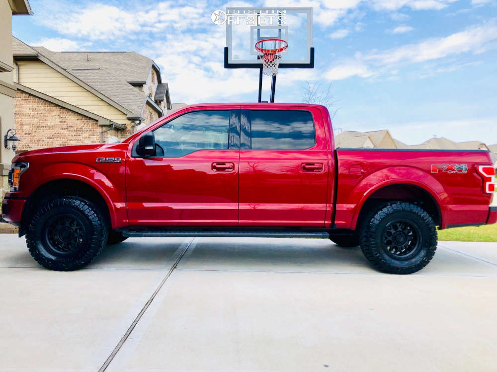 2018 Ford F-150 with 17x9 -12 XD Xd135 and 33/12.5R17 Nitto Ridge ...