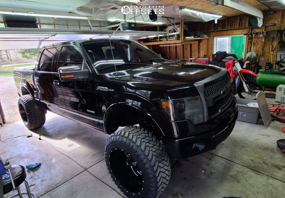 2013 Ford F-150 with 22x14 -76 Dropstars 652bm and 37/13.5R22 Atturo ...